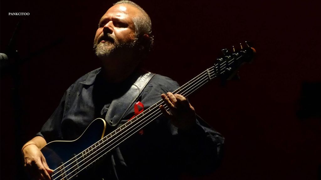 11 bajistas del rock mexicano - Rock111